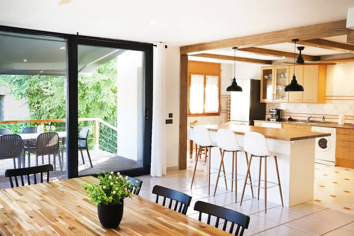 Villa San Lure Jaca Chalet Con Jardín Jaca - Jaca