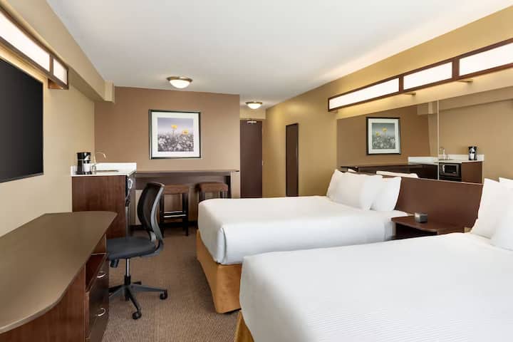 Microtel Weyburn | 2 Queen Business  | Playground - Weyburn