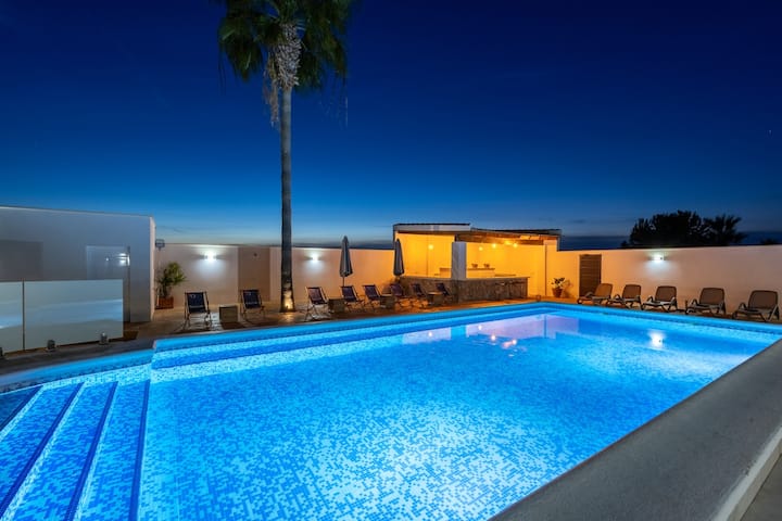 Psicomagia Deluxe Villa By Fidalsa - Spain