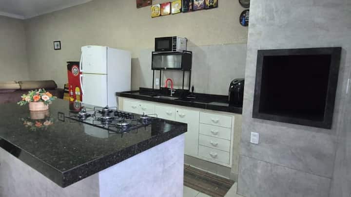 Completa-ar-condicionado-piscina-churrasqueira - São José do Rio Preto