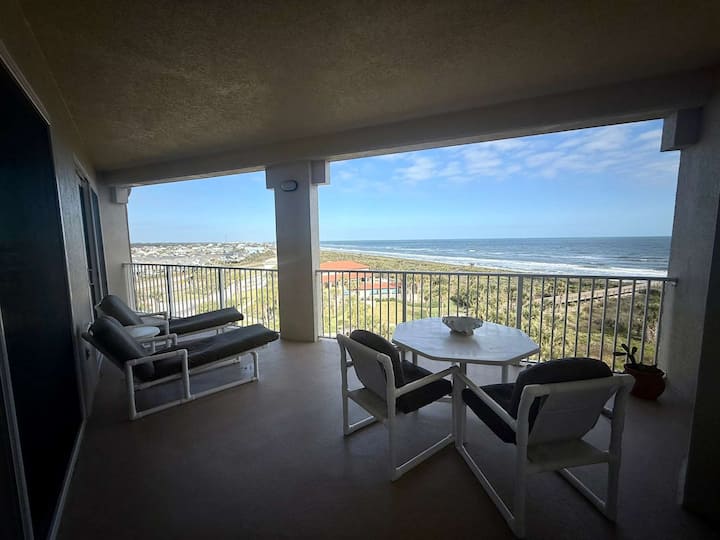 Rock The Sunset – Palm Coast Condo - Marineland Dolphin Adventure, St. Augustine
