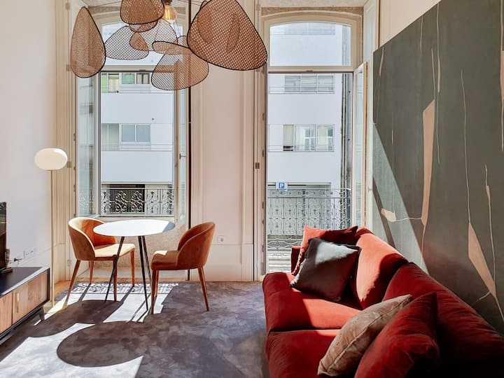 Classic Loft In Fully Renewed Building At Batalha - Oporto