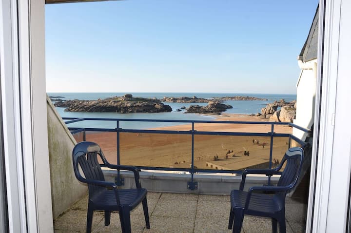 Appartement Avec Terrasse Vue Sur Mer Plage Du Coz - Trégastel