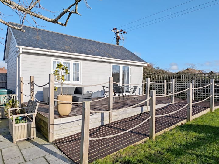 Slipper Pond Cabin - Emsworth - West Wittering