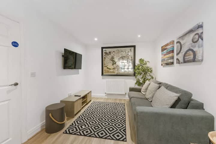 The Slater Pad Ii · Party Apartment · Sleeps 6 - Liverpool