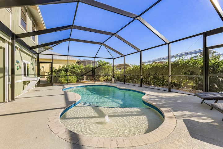 Relax, Boat, And Unwind In Peaceful St. James City - Sanibel Island, FL