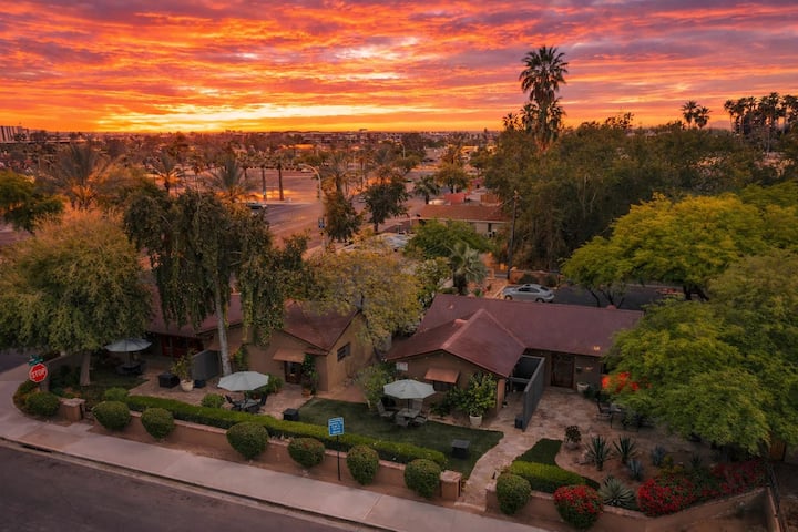Orchard-4 Units-in Old Town-walk To Fashion Square - Scottsdale, AZ