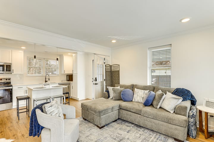 Fully Renovated! Goldsboro Gem W/ Yard & Porch - Goldsboro, NC