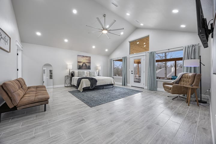 Nichols Point Sunset Shores—lake Access, Fire Pit! - Eufaula, OK