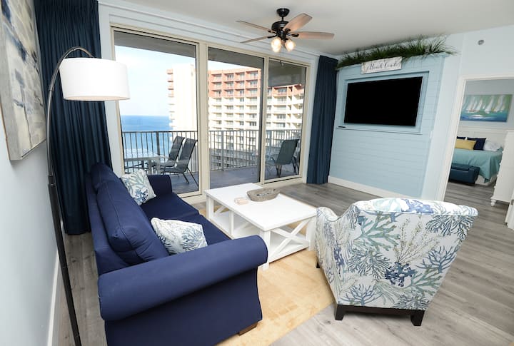 Wow Factor! Luxury Custom 3 Bdrm/2.5 Bath - Panama City Beach, FL