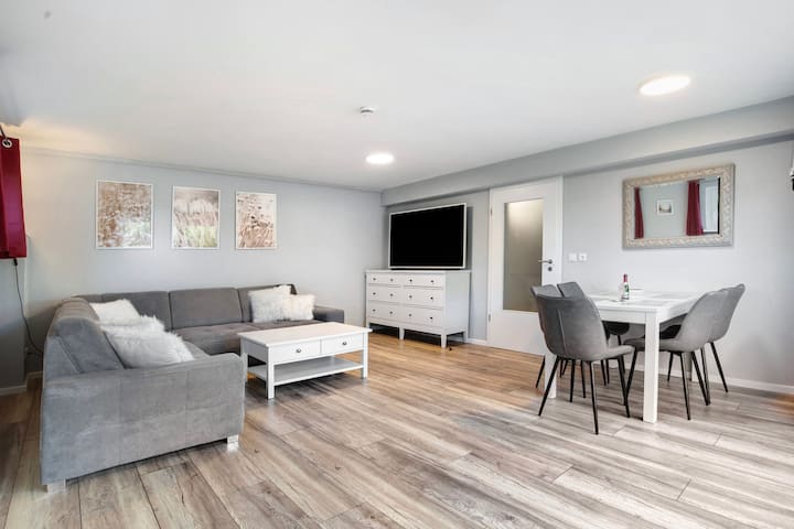 Rügenferienhaus Gartenwohnung - Hiddensee