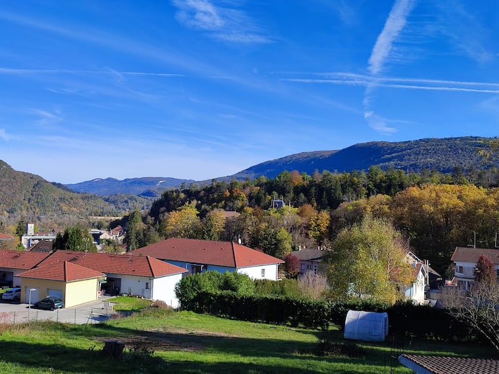 La Parenthèse Entre Lacs Montagnes - Oyonnax