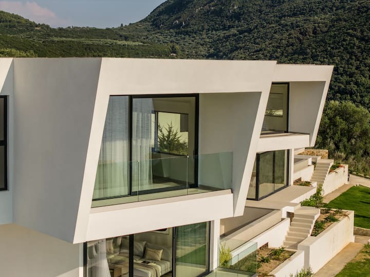Syvana Exquisite Villas With 9 Bedrooms - Kavos