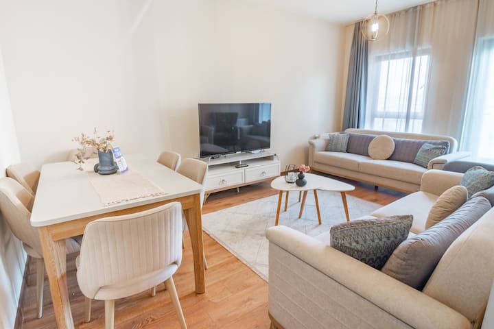 Modern 2br City View Residence – 3rd Floor - Istanbul