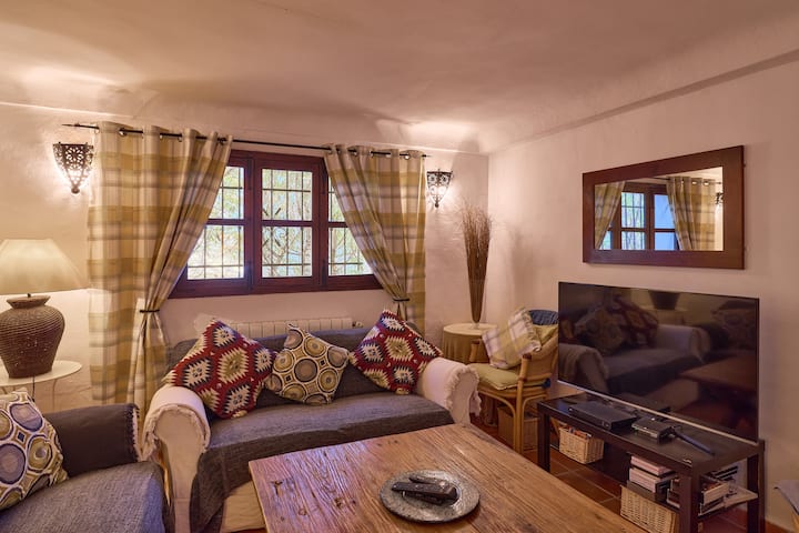 Casa 3 Dormitorios - Iznájar