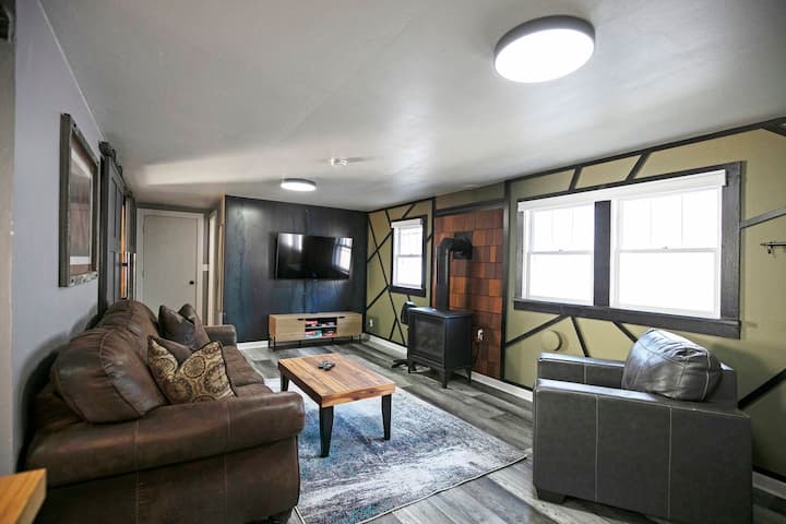 Rose Park Hideaway - Missoula, MT