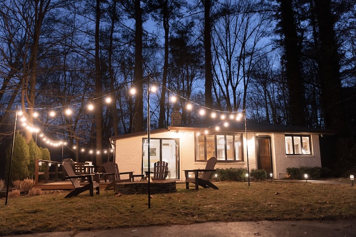 The Anchorage | Quiet Stay Near Lake Logan - Logan, OH