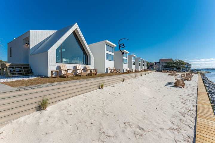 Luxury Waterfront Cabin #3 - Florida