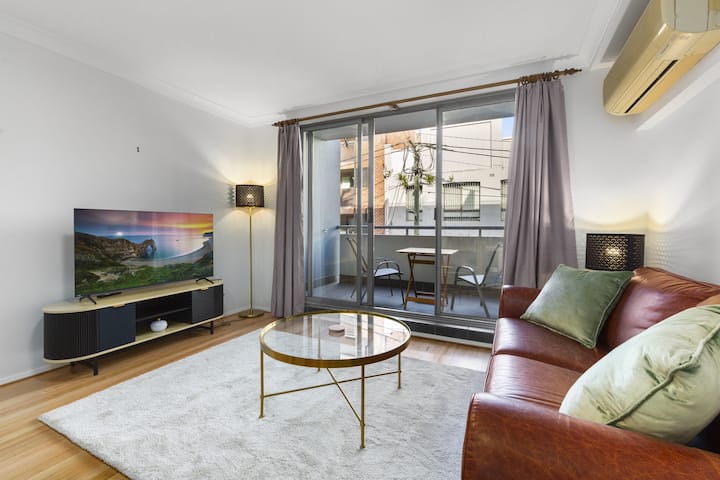 Bright 1-bed Apartment In Central Redfern - Surry Hills