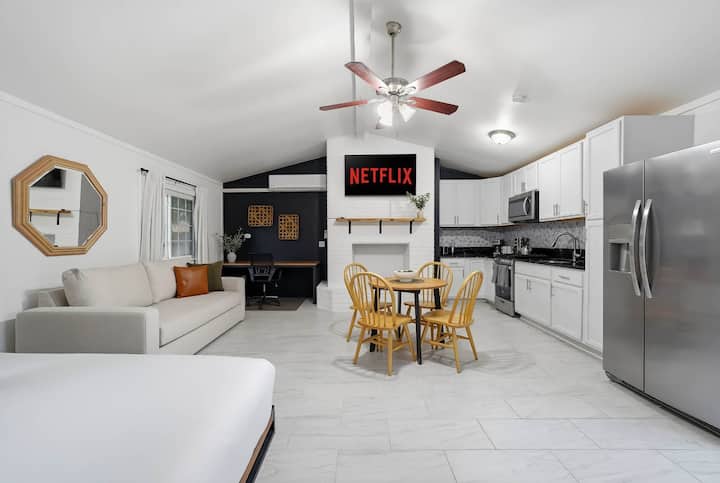 Private Chula Vista Studio | Bbq Grill + Backyard! - チュラビスタ, CA