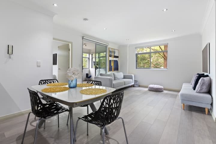 Spacious 3-bed Apartment In The Heart Of St Ives - Hornsby