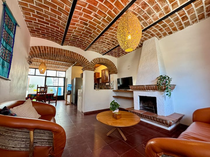 Ajijic Center, Walkable, & Clean - Ajijic