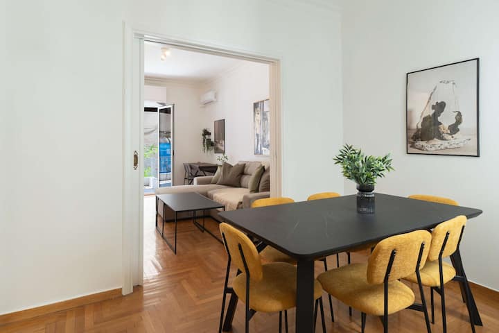 The City Light Escape · 3bd Apt. Close To Metro - Athens