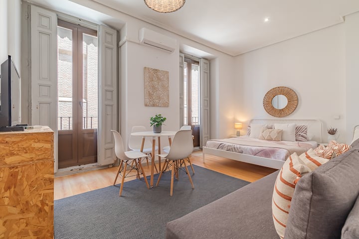 Heima En Las Letras 1d. Alquiler Temporal - Museo Nacional del Prado