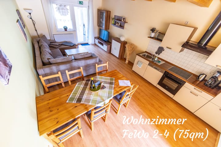 Spacious, Family-friendly Holiday Apartment - Brandenburg an der Havel, Germany