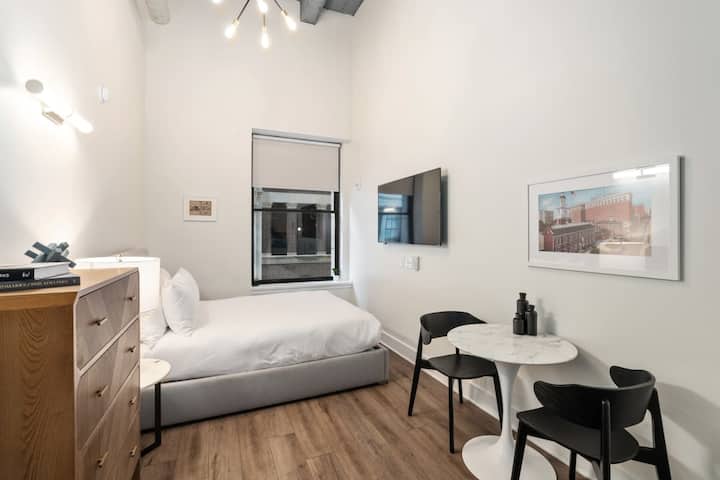 Sosuite | Studio Acc. W Shared W/d, Gym, Lounge - Philadelphia, PA