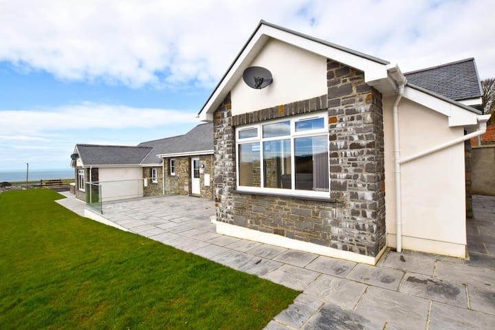 2 Bed In Llanon (Oc-porth1) - Aberaeron