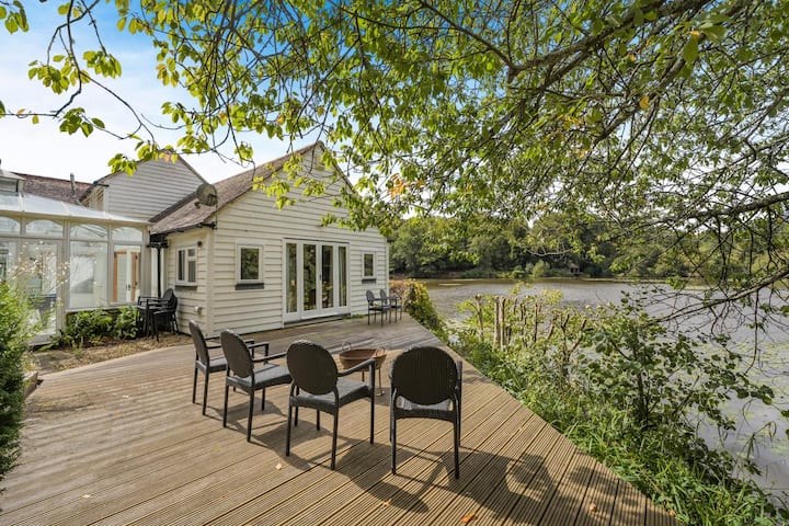 5 Bed In Battle (Oc-l32238) - Hastings, UK