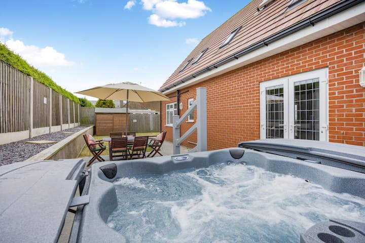 3 Bed In Skegness (Oc-b32409) - Skegness