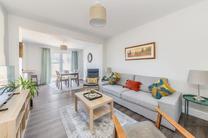 Bungalow-moderne-salle De Bain Privée-vue Sur Rue - Didcot