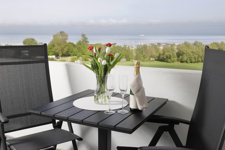 Tief 10 Mit Beheiztem Pool  „Meerblick Deck 9 Mit - Wangerland