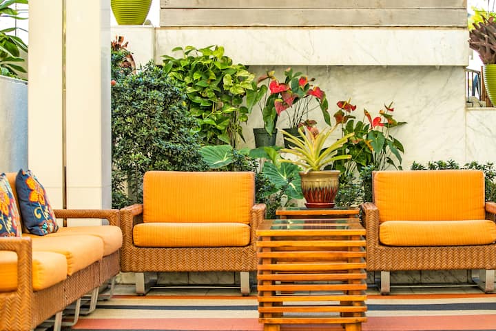 4 Units Close To Waikiki Beach W/ Breakfast - O‘ahu, HI