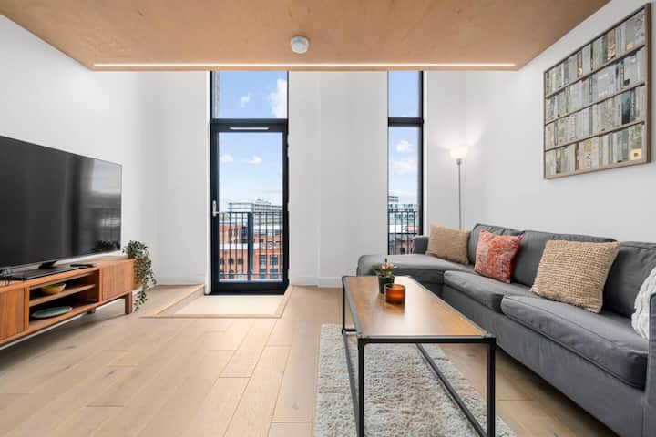 Modern Duplex: Central Manchester - Manchester