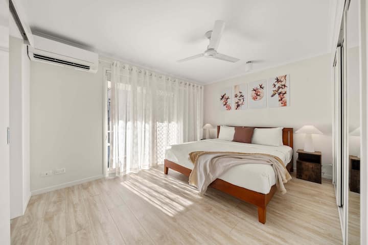 Sunshine Hideaway - Walk To Mooloolaba Or Alex - Mooloolaba