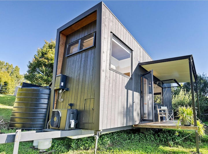 Lily Pad Tiny Home - Maleny
