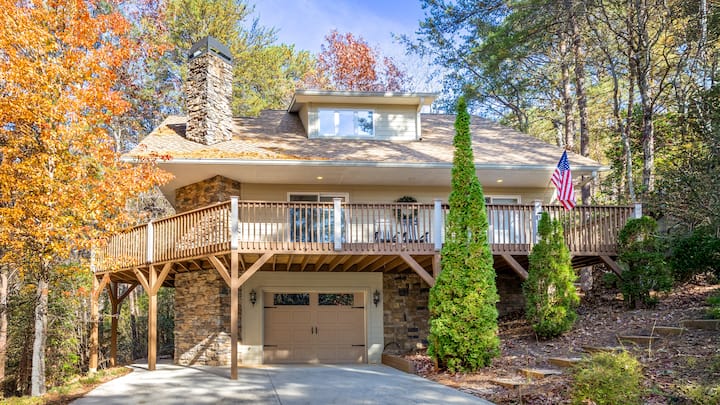 Alpine Haus Retreat Prime Location Innsbruck - Helen, GA