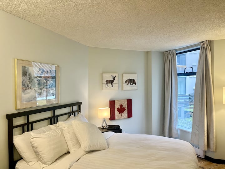 Marquise Magic Mountain Escape. - Whistler