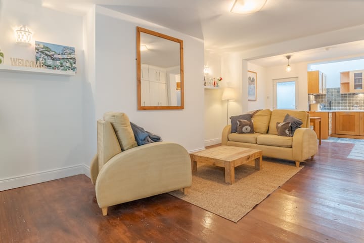 Charming 2bdr Cottage By The Liffey And 3arena - Portmarnock