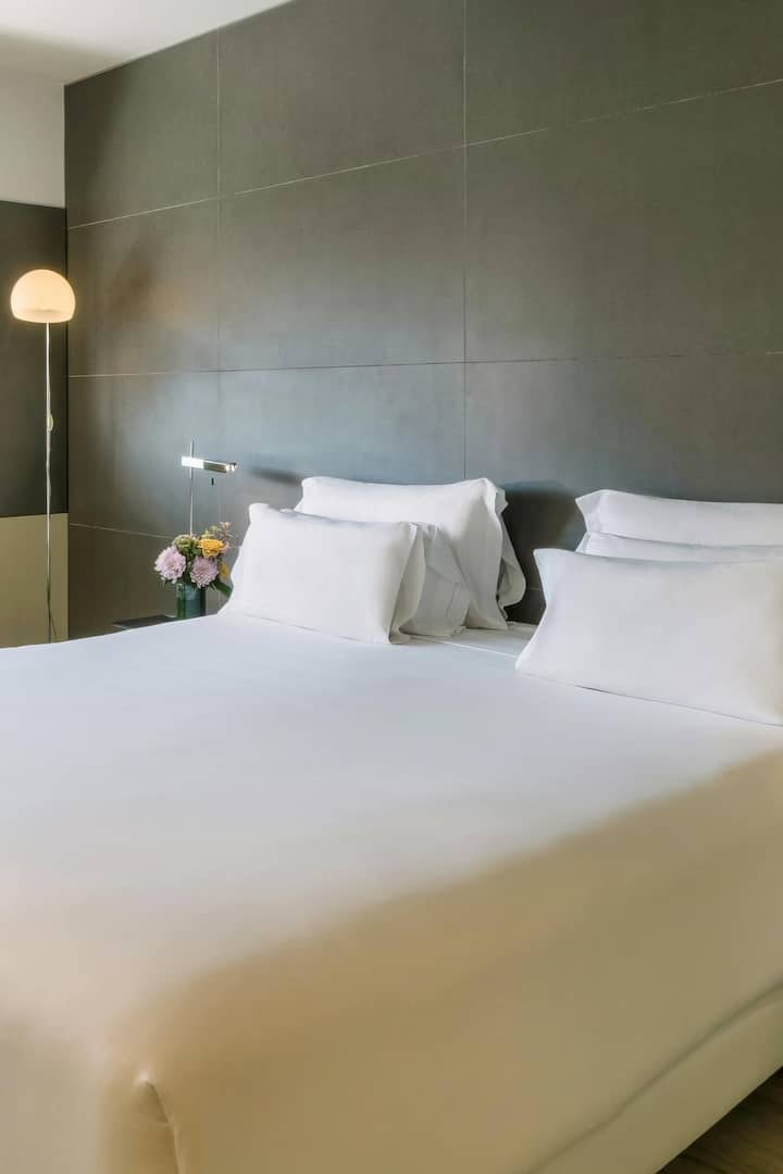 Family Room Nh Collection Barcelona Constanza - Barcelona