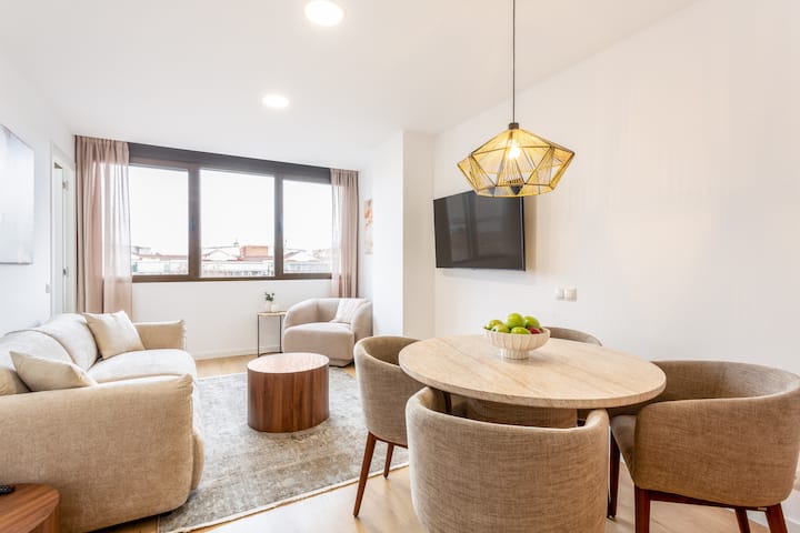 Sunlit 2bd Stay In Tetuan - Madrid