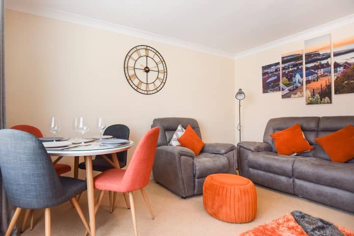 2 Bed In Whitby (Oc-w1021) - Whitby