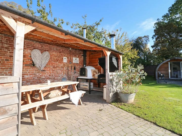 1 Bed In Rocester (Oc-l33056) - Derbyshire