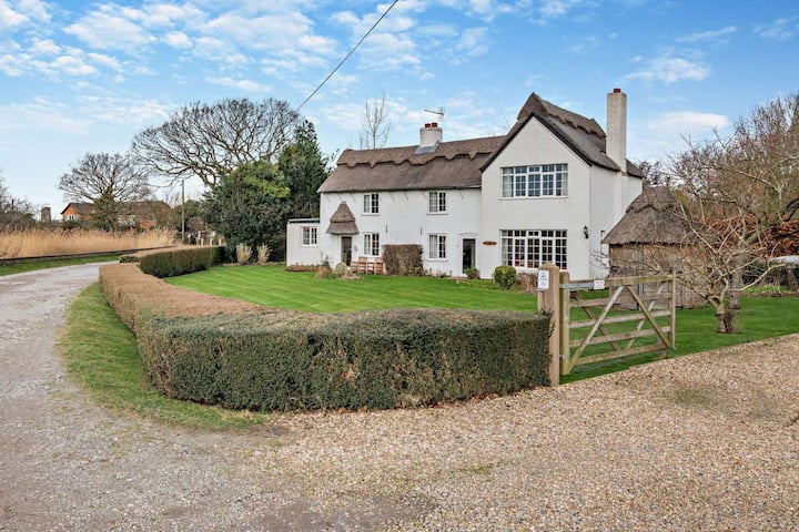 4 Bed In Hickling (Oc-w28802) - Winterton-on-Sea