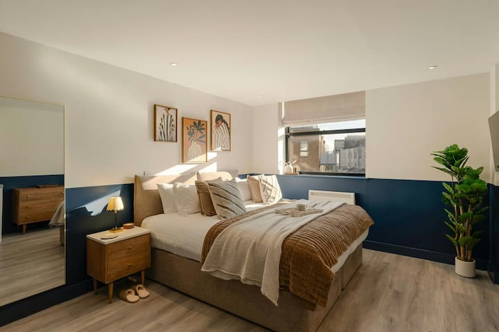 Clifton Village - Twin Or Super King - Bristol