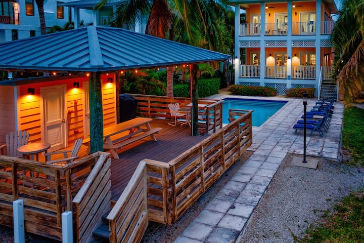 Water Views | Private Pool Oasis + Gazebo + Kayaks - Bahamas