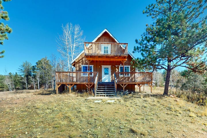 2br A-frame Home With Wood Stove, Children's Items - Century Casino Cripple Creek